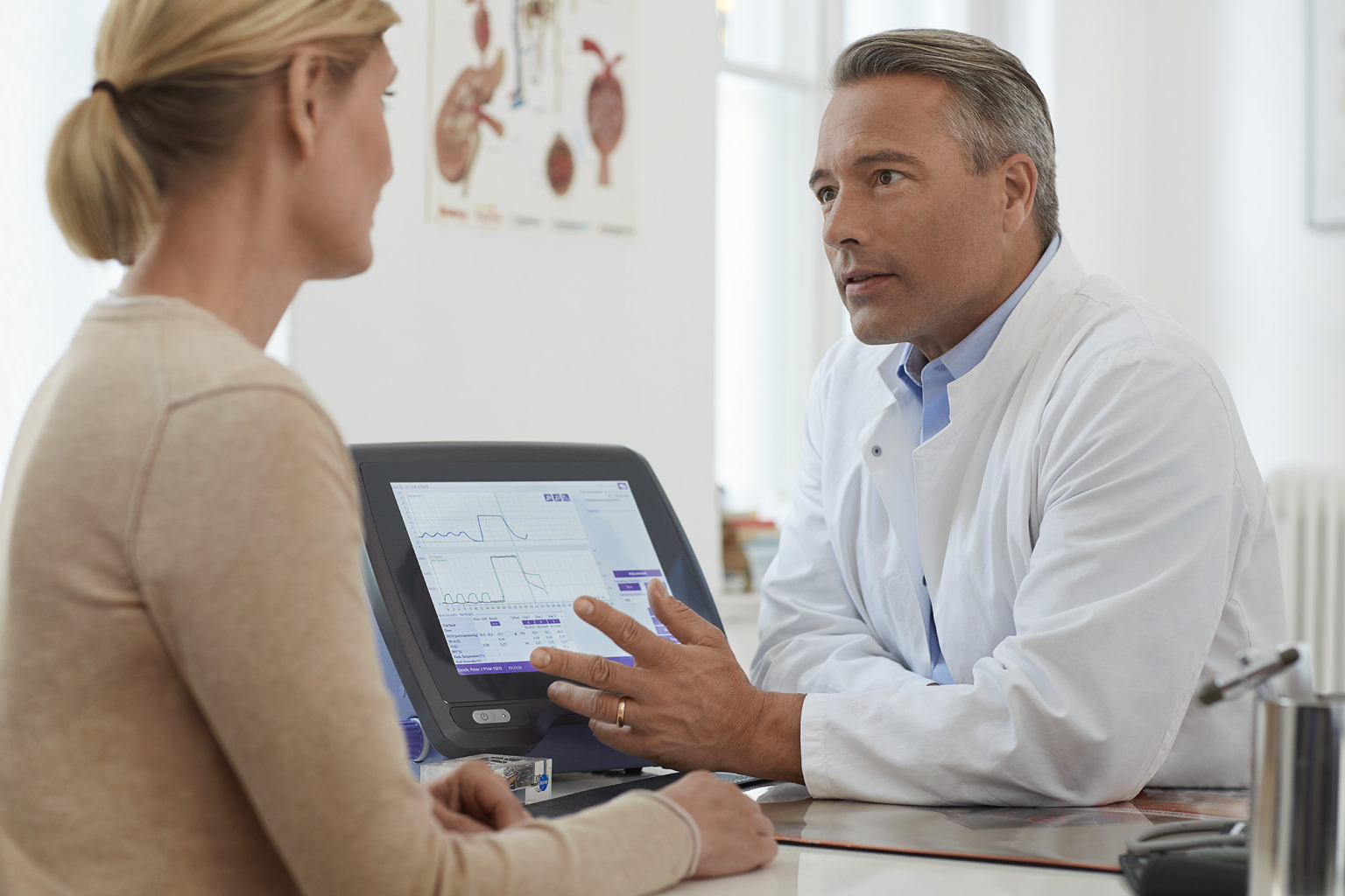 EasyOne Pro/LAB | Complete Pulmonary Function Testing in a Portable ...